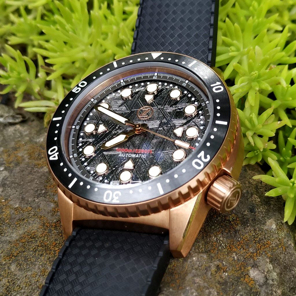 Zelos Great White 1000M Bronze Meteorite (Swiss Movement Zelos Great White 1000M Bronze Meteorite (Swiss Movement